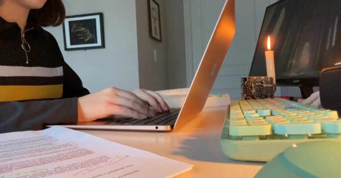 How to Spice up Your Essays for Captivating Reading: 6 Writing Tips ...